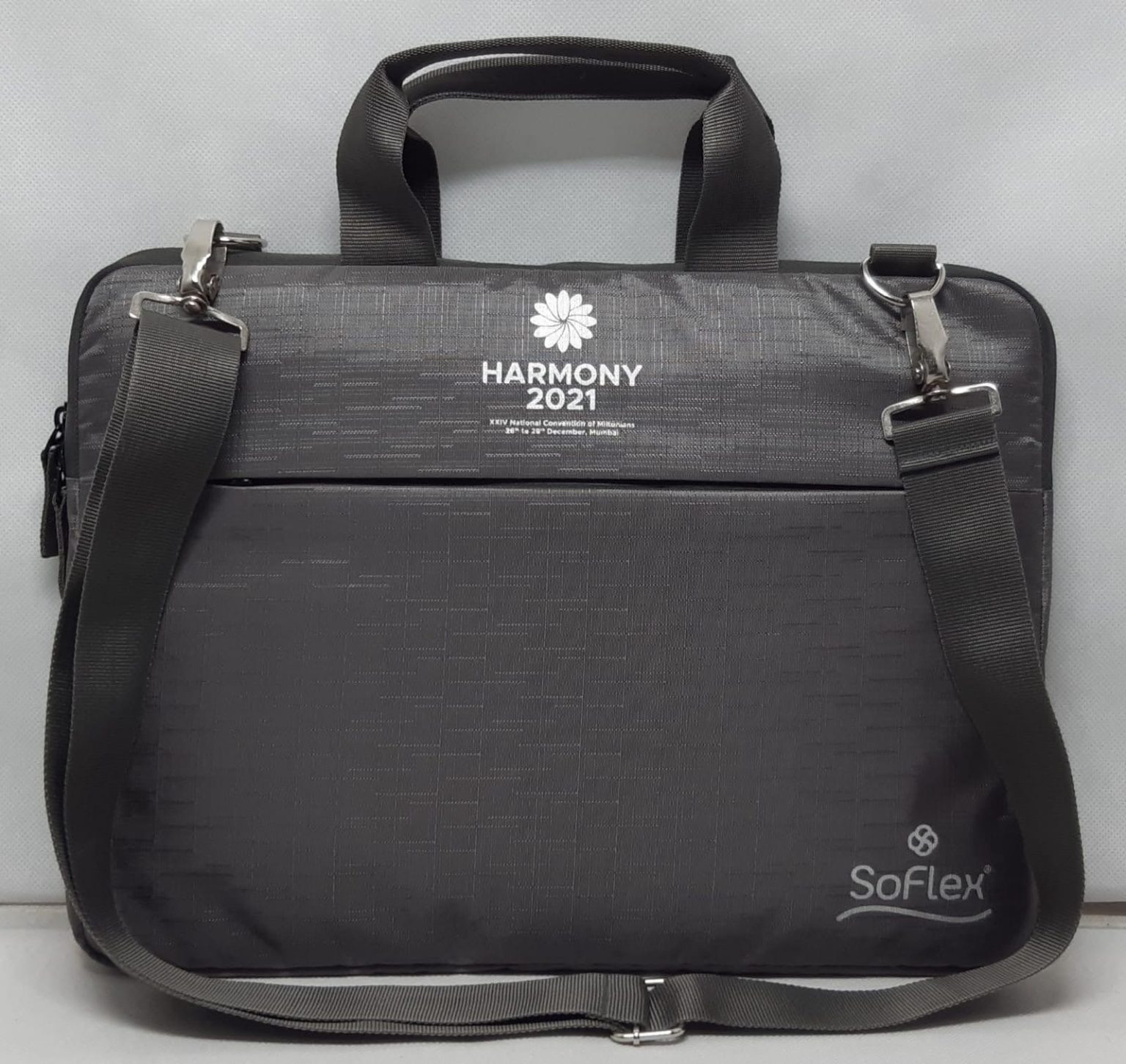 5 Conference Gift Bag Ideas for Attendees - Pacific Trends Blog